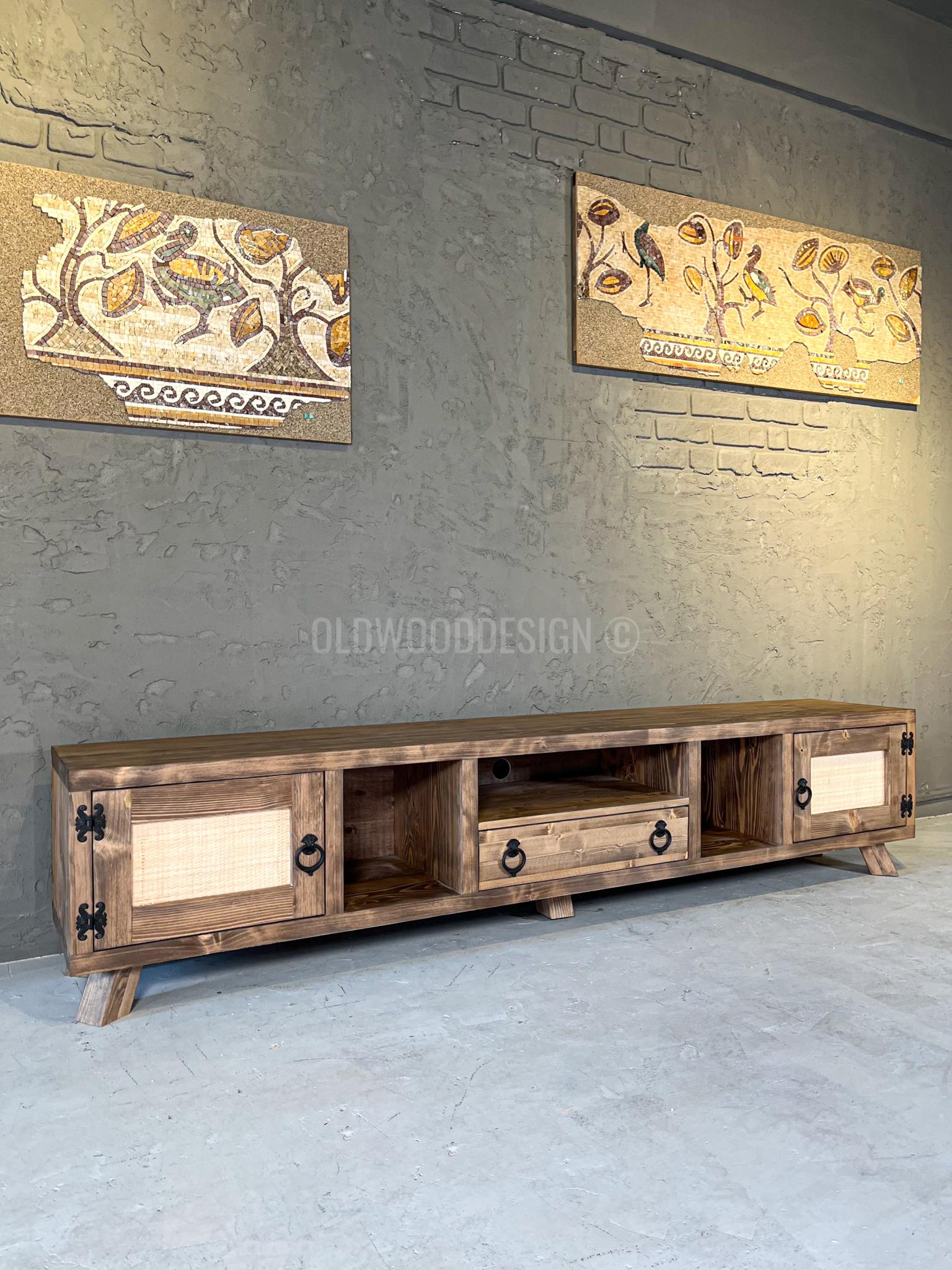 Rustic TV Unit - 7,374.98 Dollar